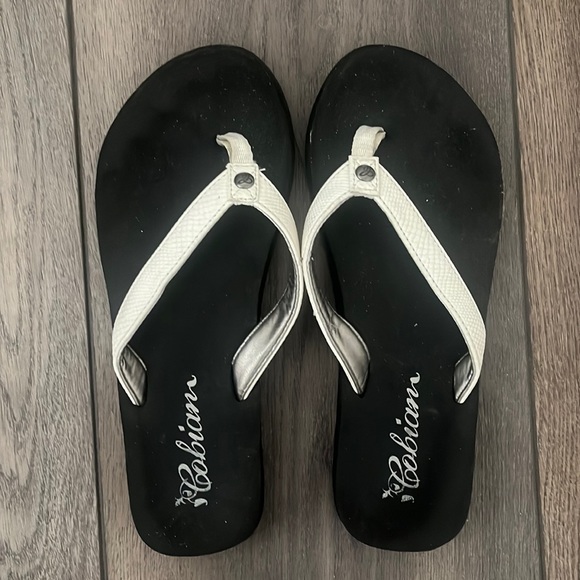 Cobian | Shoes | Cobian Cushion Flip Flop Size 7 | Poshmark